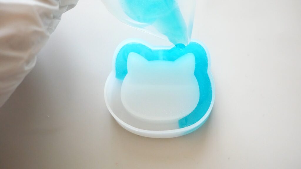 Beginner’s Guide to Resin Craft | Easy DIY for First-Time Crafters